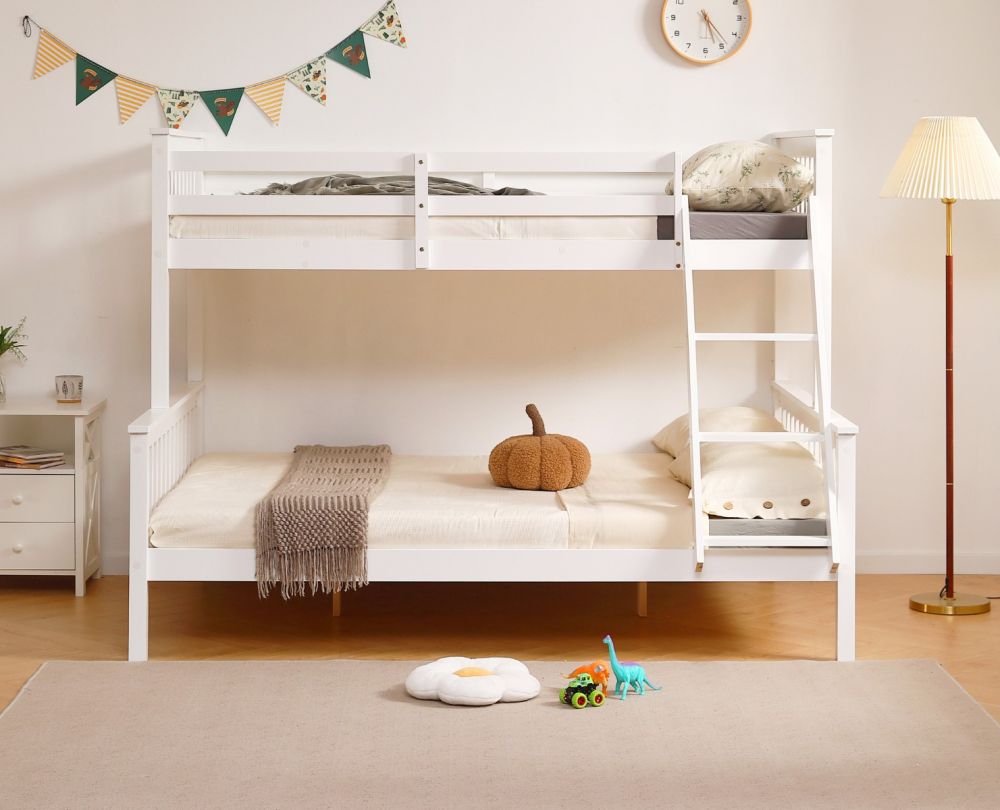Amani Hanna Triple Sleeper Bunk Bed in Brilliant White